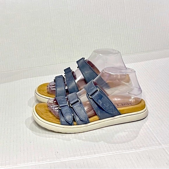 Born | Shoes | Born Daintree Sandals | Poshmark